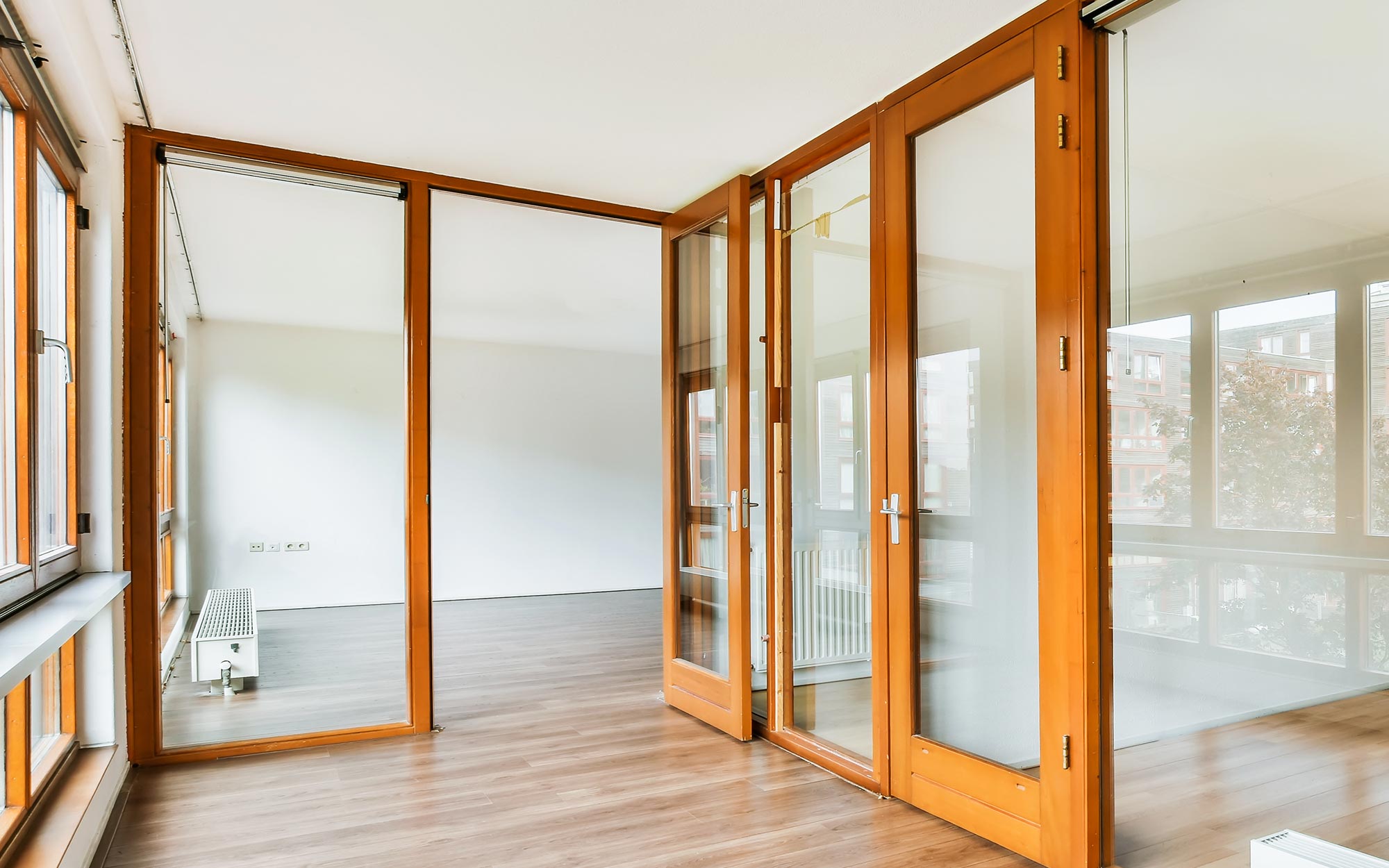 Specialty Commercial Entrance Systems | Kingston ON | Fort Glass